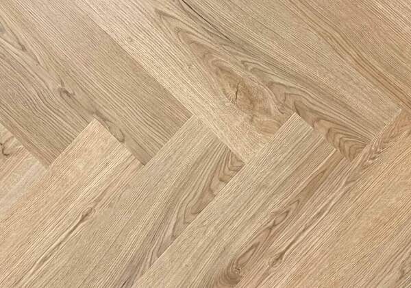 BELAT | PVC/SPC bâton rompus natural - Promotions sols PVC/SPC/LVT